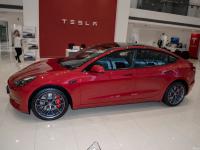 China Tesla Model 3 Advanced Braking System and 70 KWh Battery Capacity for Electric Vehicle for sale