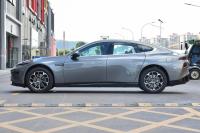 China 80% Quick Charge Xpeng P7 Luxury Electric Sports Car for Adults Fast Charge in 1 Hour for sale