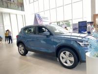 China 529km Automatic 2022 Volvo XC40 EV Rechage Used OKM Electric Car Tyre size 235/55 R18 for sale