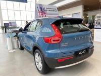China 529km Automatic 2022 Volvo XC40 EV Rechage Used OKM Electric Car Tyre size 235/55 R18 for sale
