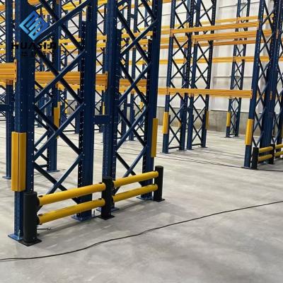 China Warehouse Protective Flexible Barricades Polymer Guardrail for sale