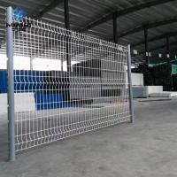 China Hot Dip Galvanized 3d Curved Fence Outdoor Highway Guardrail for sale