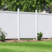 China Virgin Material PVC Privacy Fence White Vinyl Outdoor Backyard Garden Fence for sale