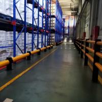 China Impact Resistant Single Rail Flexible Safety Barrier Workshop Isolation Barrier for sale