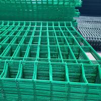 China Outdoor Applications 3D Bending Fence with High Strength Steel Wire and Triangular Mesh Design for sale