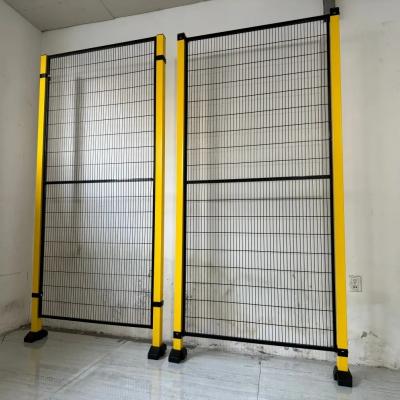 China Isolate Robot Zones From Personnel Robot Safety Fence Offering Protection With High Strength Metal Mesh for sale