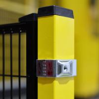 China Hsj Industrial Robot Safety Fence Yellow Wire Mesh Perimeter Guarding for Robotic Welding Painting Assembly Workstation Automated Machine Cell Enclosure for sale