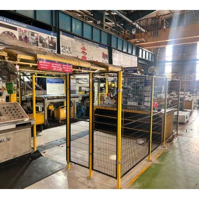 China Protect Workers from Mechanical Injuries Robot Safety Fence by Isolating Robot Zones and Supporting Floor Organization for sale