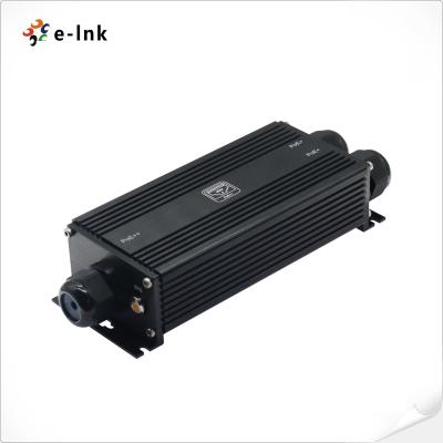 China IP67 Waterproof Industrial Gigabit PoE Extender POE Repeater IEEE802.3bt for sale