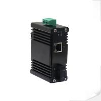 China Mini Industrial 100/1000BASE-X to 10/100/1000BASE-T 30W PoE+ Media Converter for sale