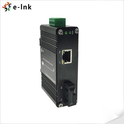 China Mini Industrial 100M Fiber to Ethernet 90W PoE++ Media Converter DIN Rail for sale