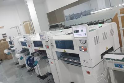 China CHM-551 Fully Automatic 4 Head SMT Pick and Place Machine 0201 with Auto Nozzle Change for sale