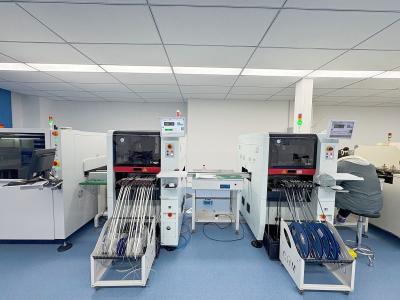 China Charmhigh TC06 6 Head Pick and Place Machine 27800cph Cast Iron Frame SMT Chip Mounter 890mm Width for sale