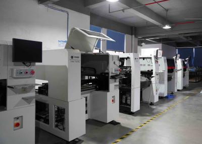 China Charmhigh CHM-861 Full Automatic SMT Pick and Place Machine - 8 Heads, 100 Feeders, 30,000 CPH Speed for sale
