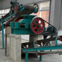 China Supply Manual and Engineer Guide Stone Secondary Crushing Equipment Sand Making Roll Mill Crusher for Ore for sale