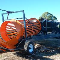 China Discharge Size Customizable Small and Mobile Firewood Trommel Screen for Farms for sale