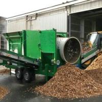 China Customizable Discharge Size Small Woodchips Trommel Screener Machine for Screening for sale