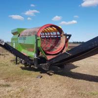 China High Capacity Compost Rotary Mobile Trommel Screen/Sieve with 3-45KW Electric Motor for sale