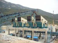 China YK Series Sand Gravel Screening Plant Vibrating Screen Separator for Rotary Aggregate for sale
