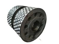 China High Chrome Alloy Quenching Rollers Customized Shape for Briquette Machine Performance for sale