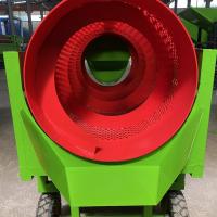 China Small Scale Gravel Compost Pig and Sheep Manure High Screening Efficiency Mobile Trommel Screen for sale