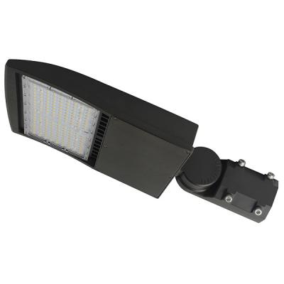 China Slip Fitter 150W LED Shoebox Light 5000K 200-480Vac UL DLC Coffee Color for sale