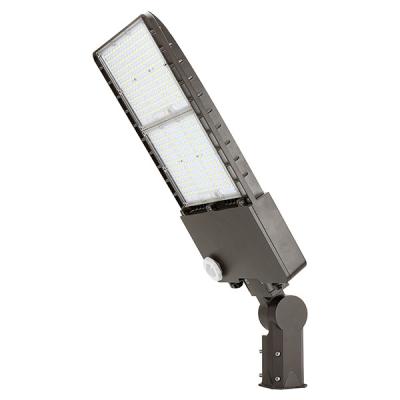 China LED Parking Lot Flood Light 300W 120-277VAC 42000 Lumens IP65 Shoebox for sale