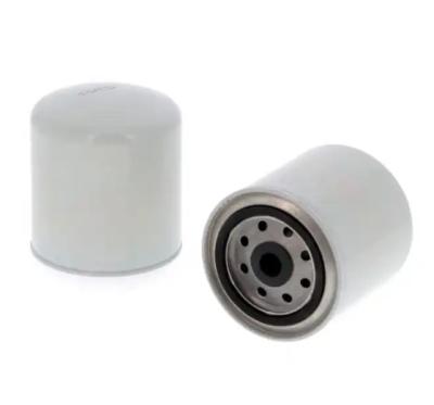 China Coolant Filter WF2051 1289132 1907694 209604 311288 P552071 95x95x106mm for Truck Engine Parts for sale