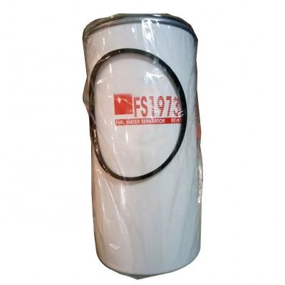 China FS19737 Hydraulic Oil Filter Element for Tractor Machinery 10 Micron Replacement for sale