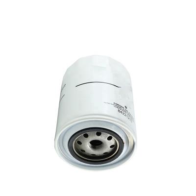 China Hydwell Wholesea Truck Engine Oil Filter 84221215 W1140 P553411 LF682 BT267 Diesel for sale