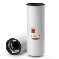 China Hydwell LF9070 Oil Filter P550949 84372057 86043674 441700A1 PMLF9000 4331003 119x119x352mm for Truck Engine for sale