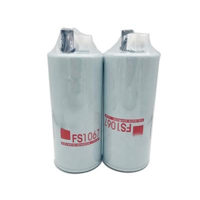 China Hydwell OEM Fuel Water Separator Filter FS1067 93mm OD 239mm Length for sale