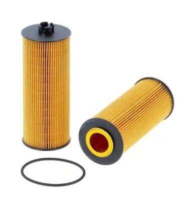China Truck Oil Filter P550761 83x83x213.5mm 0.16kg Replacement for LF550761 for sale