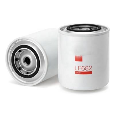 China Truck Diesel Engine Lube Oil Filter LF682 108x108x148mm 1kg for P553411 3I1273 for sale