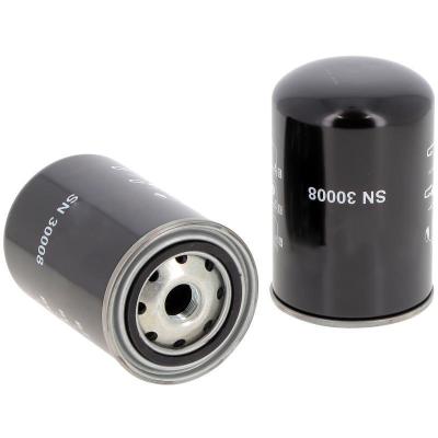 China 1345335 Fuel Filter Element for Truck Diesel Engine Parts Compatible with Tractors SN30008 for sale