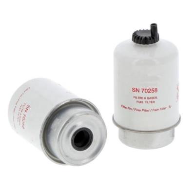 China Hydwell 2339856 Fuel Filter 90x90x155mm for Agricultural Machinery Parts for sale