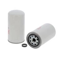 China Hydwell P550774 Fuel Filter 93mm OD 174mm Length Spin-On for Food Beverage Shops for sale