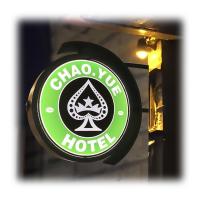 China Aluminum Frame Hanging Lightbox Sign for sale