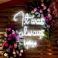 China Outdoor Acrylic 12V Neon Sign Letters Custom LED Neon Sign Wedding Decoration for sale