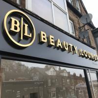 China Decorative Stainless Steel 3D Metal Letters Lobby Signs For Business for sale