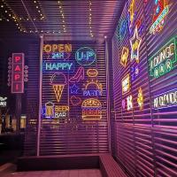 China 3D LED Neon Letters Indoor Outdoor Decoration Acrylic Neon Signs for sale