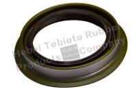 China Chenglong Middle Bridge Diferential Oil Seal82.5*108*18mm,Durable Middle Bridge Differential Grease Seal .New technology for sale