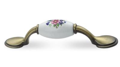 China Replacement Furniture Door And Cabinet Handles 76/96mm Corosion Resistance for sale