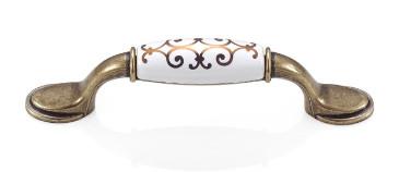 China Customized Size Door And Cabinet Handles For Wardrobe Easy Installation for sale