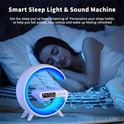 China 8 Hours Wireless Bluetooth Speaker 235*80*238MM With Rechargeable Battery for sale