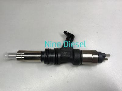 China Lightweight Denso Common Rail Injector 095000-5450 ME302143 For MITSUBISHI 6M60 for sale