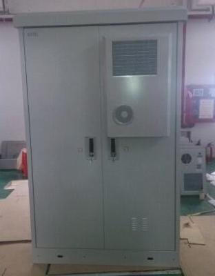 China Outdoor Telecom Cabinet, With Air Conditioner or Heat Exchanger, IP55 for sale