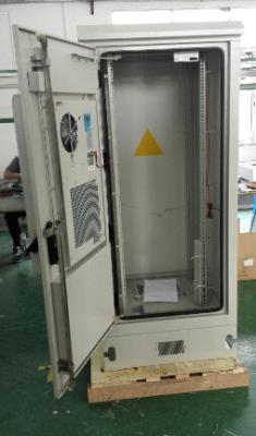 China DDTE076:Energy Saving WaterProof Outdoor Telecom Metal Cabinet With Heat Exchanger for sale
