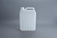 China 5L Extrusion Blow Moulded Plastic Jerry Can White Color And 2mm Wall Thickness For Durability for sale
