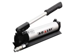China Portable Emergency Rescue Equipment Hydraulic Hand Pump with powerful capacity for sale